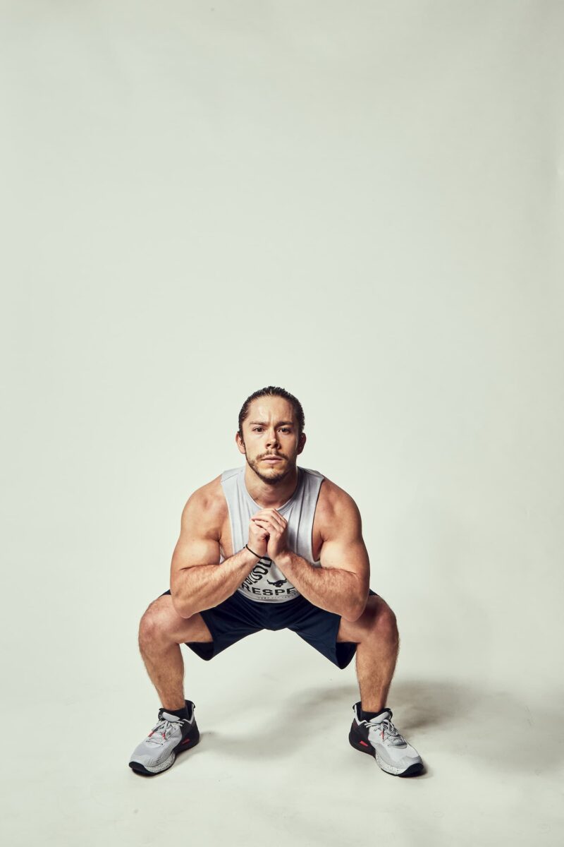 Guía para hacer sentadillas perfectas - We Rise Project