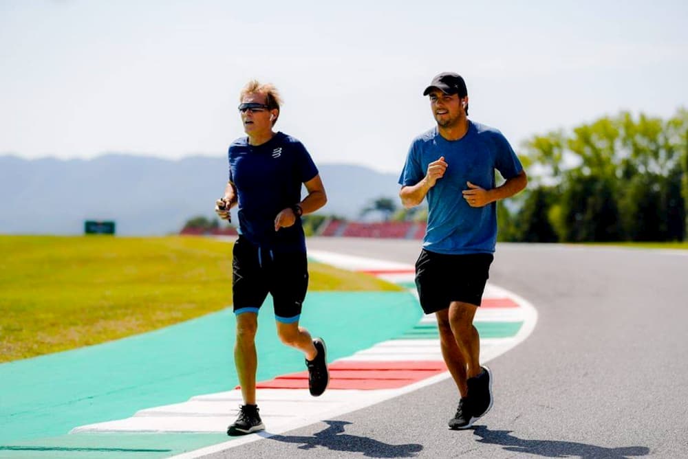 Así es el entrenamiento de Checo Pérez - We Rise Project